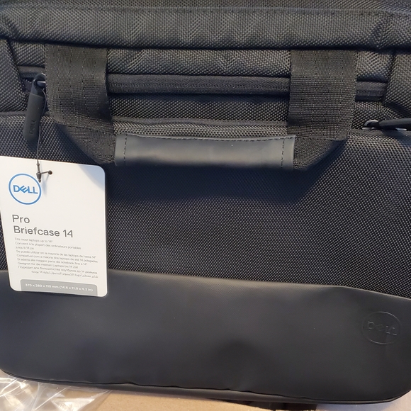Dell | Computers, Laptops & Parts | Dell Pro Briefcase 4 In Black ...